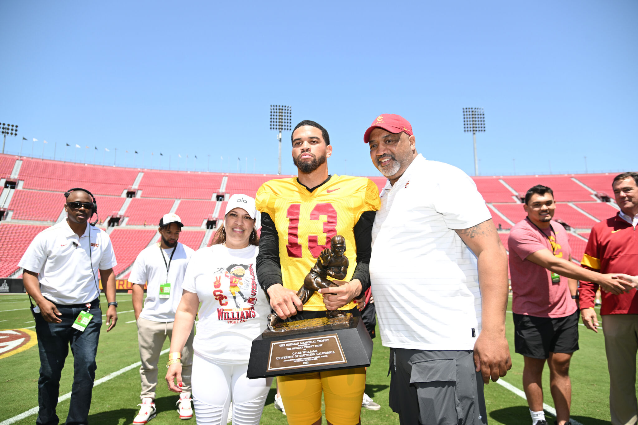 Caleb Williams Presented With Heisman Trophy At USC Spring Game - Heisman