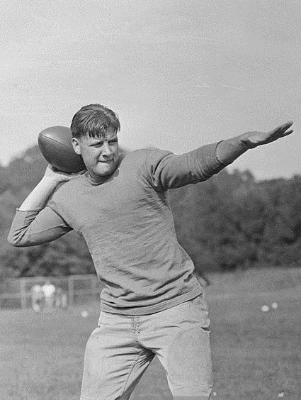 Heisman Trophy Design - Heisman